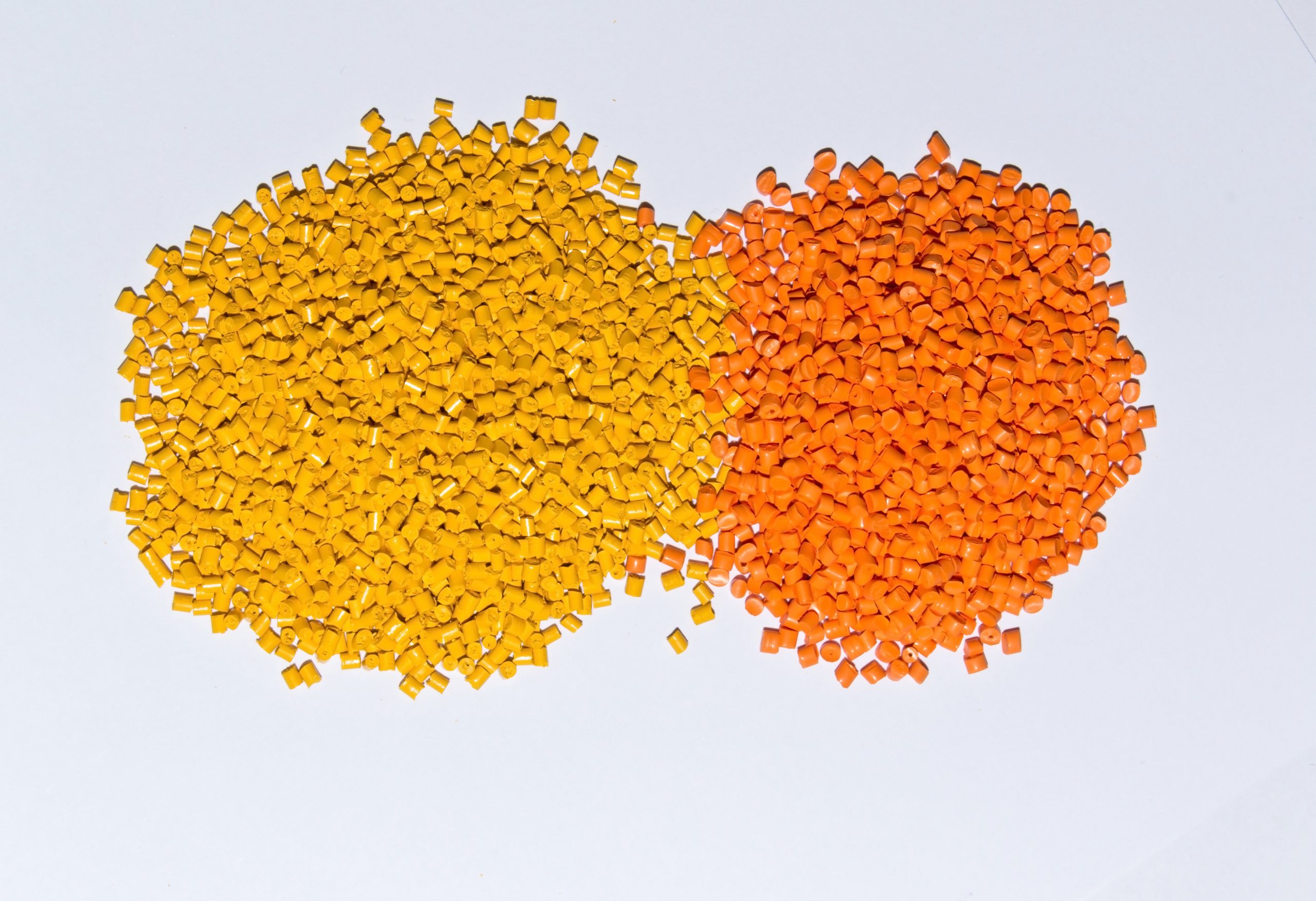 Escasez de plásticos hasta finales de año - Marcomer